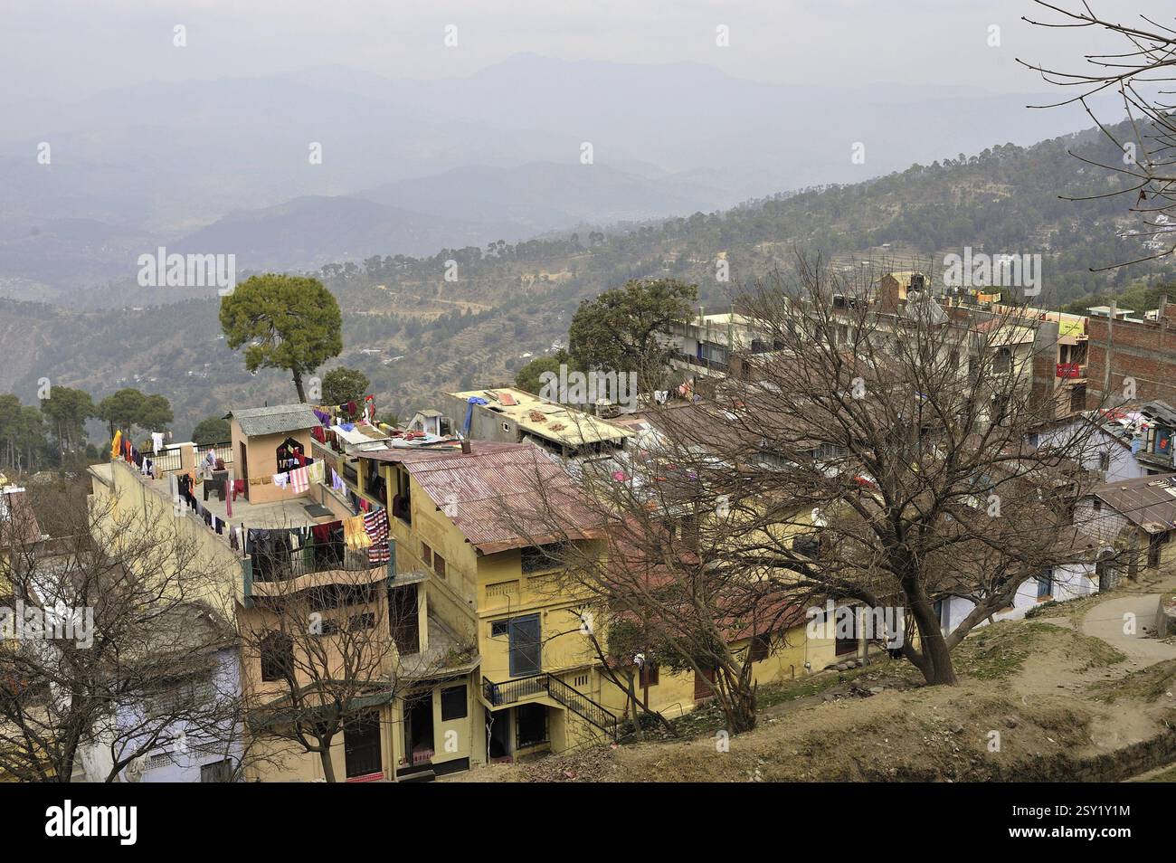 Houses in ranikhet almoda uttarakhand India Asia Stock Photo - Alamy