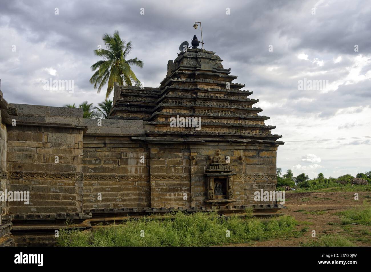 Someshwar shiva temple, haveri, karnataka, india, asia Stock Photo - Alamy