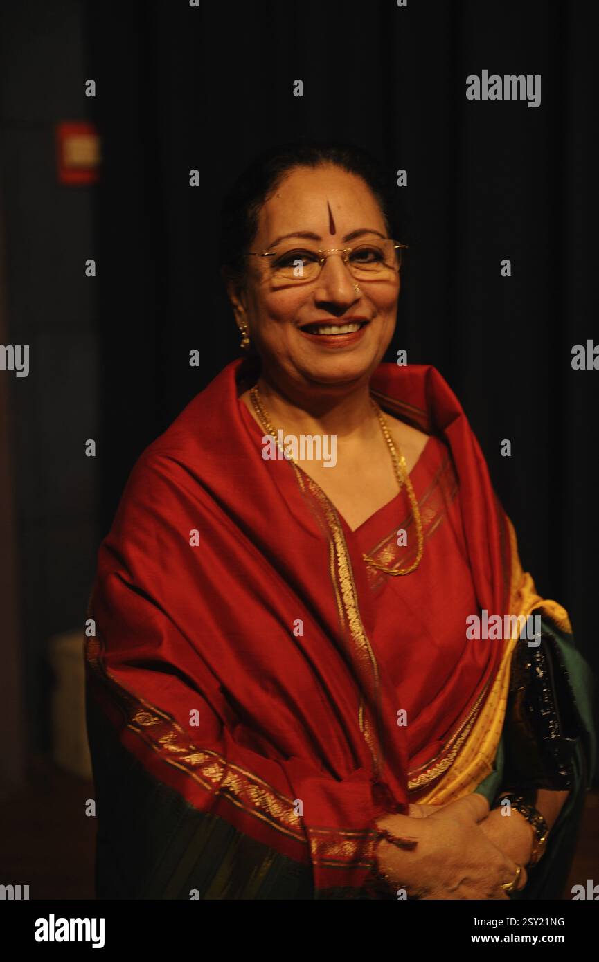 Indian Singer parveen sultana Stock Photo - Alamy