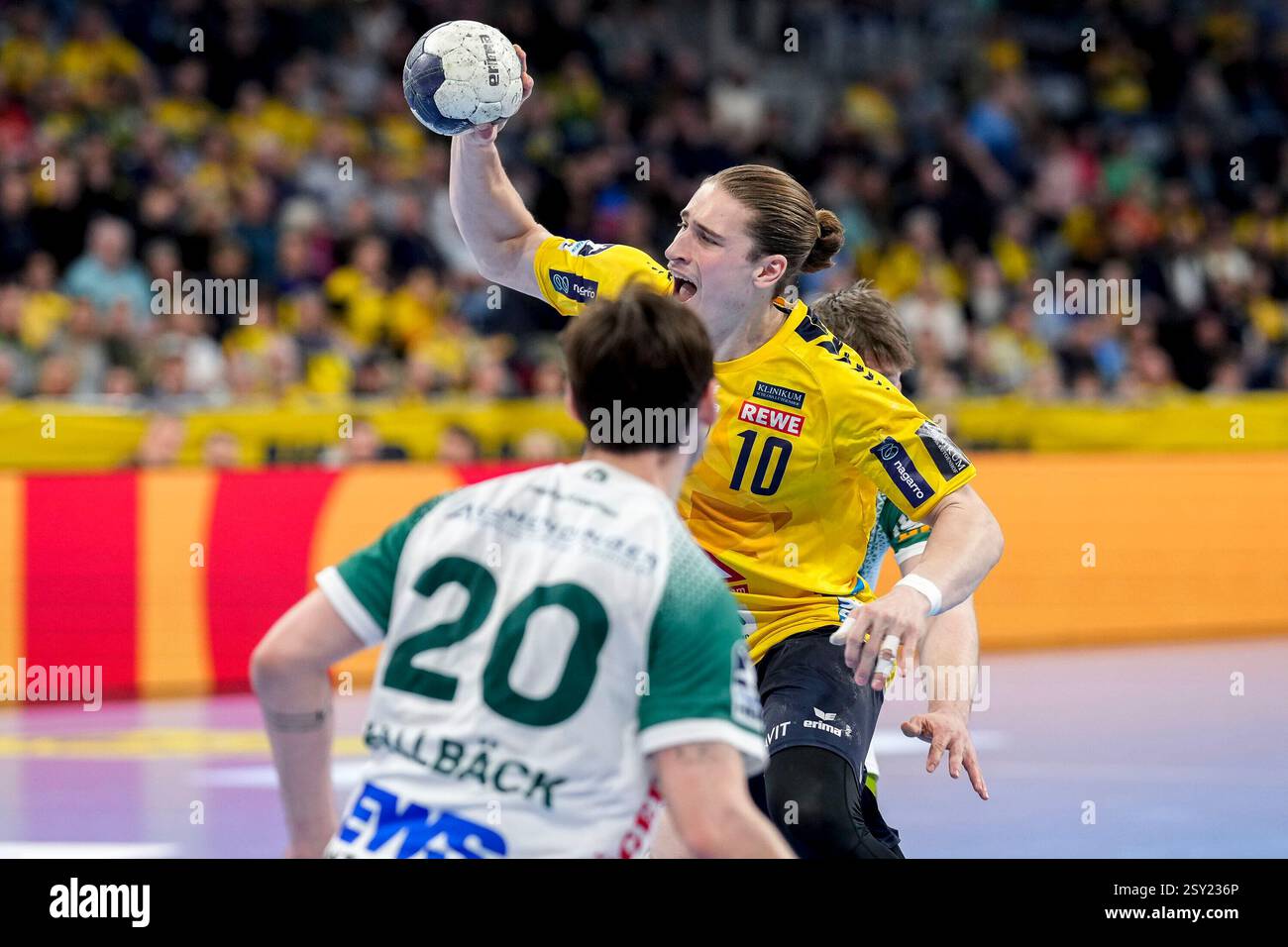 Mannheim, Deutschland. 26th Feb, 2025. v.li.: Ludvig Hallbäck ...