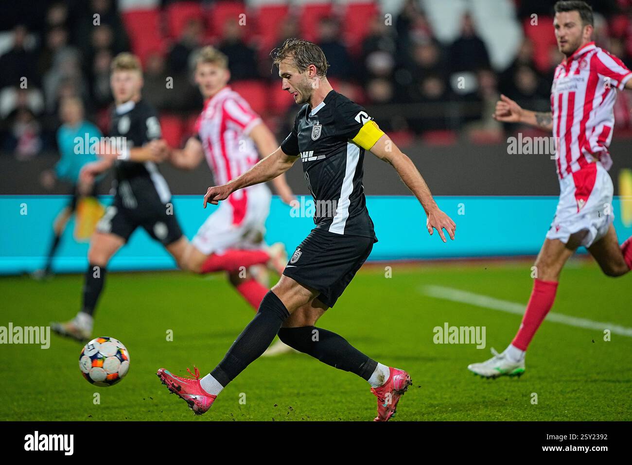 Aalborg, Denmark. 26th Feb, 2025. Superligakampen mellem AaB og FC ...