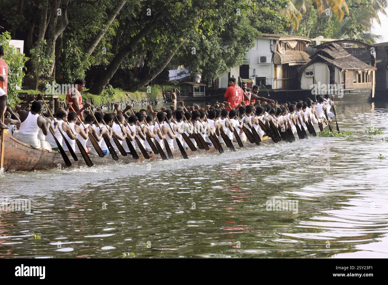 Snake boat race on punnamada lake, Alleppey, Alappuzha, Kerala, India ...