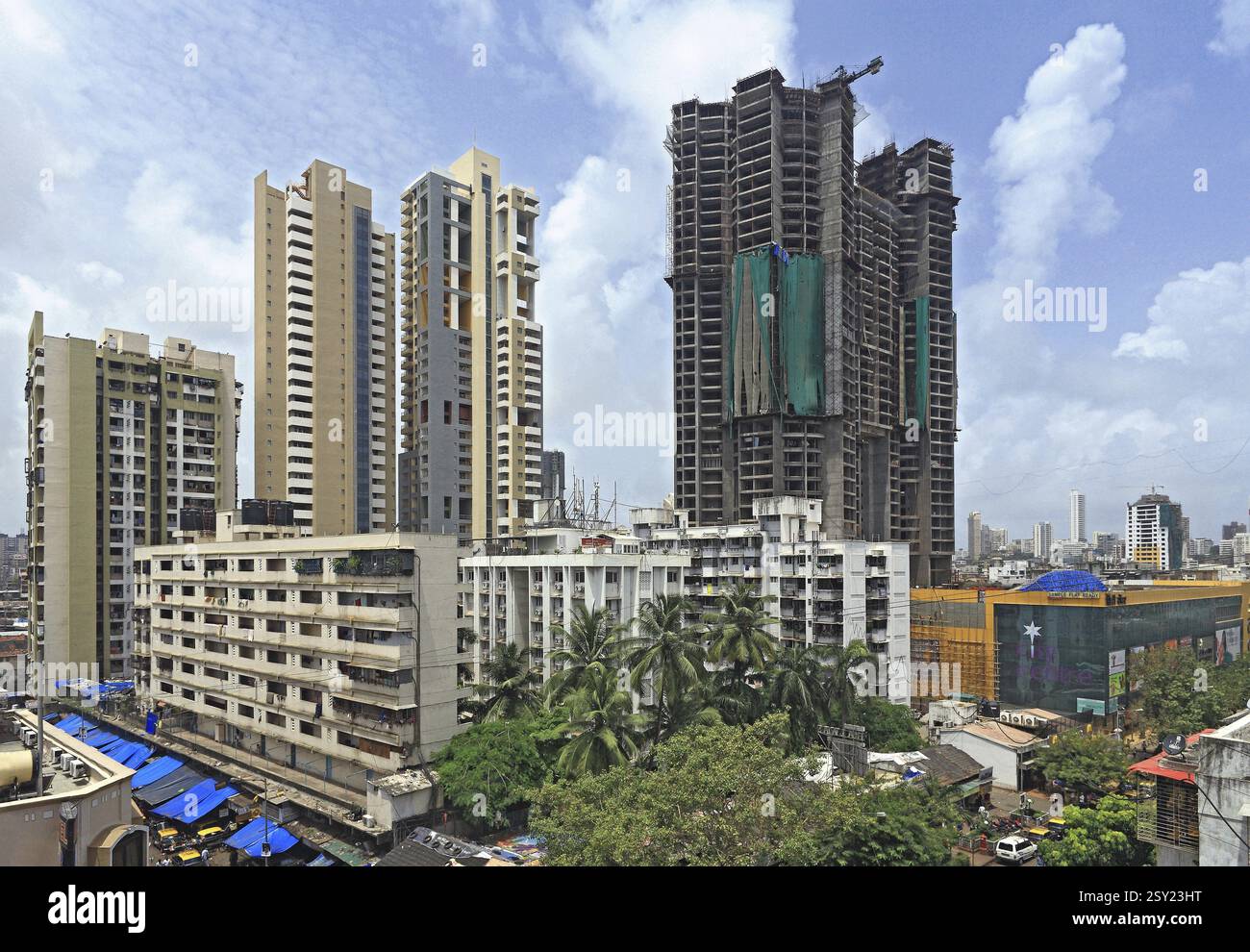 Construction of buildings in mumbai central area, Bombay Mumbai ...