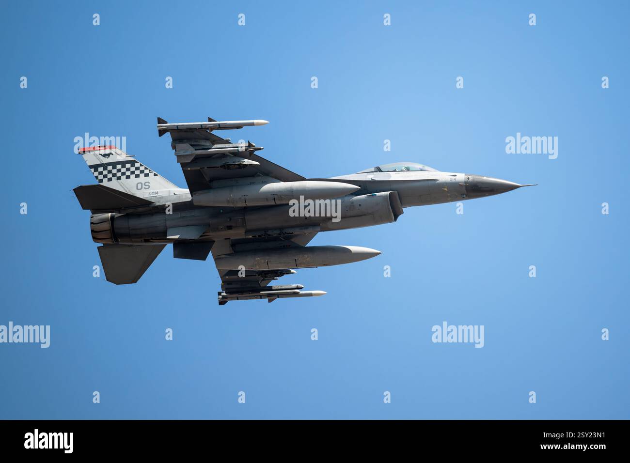 Usaf air superiority hi-res stock photography and images - Alamy
