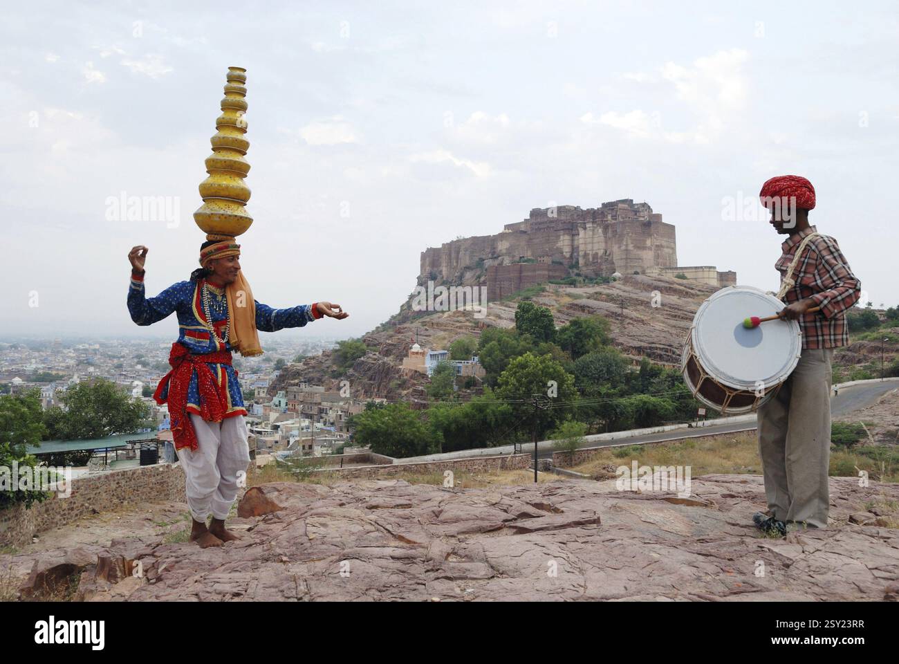 Folk artist performing Bhavai Dance at Mehrangarh Fort Jodhpur ...