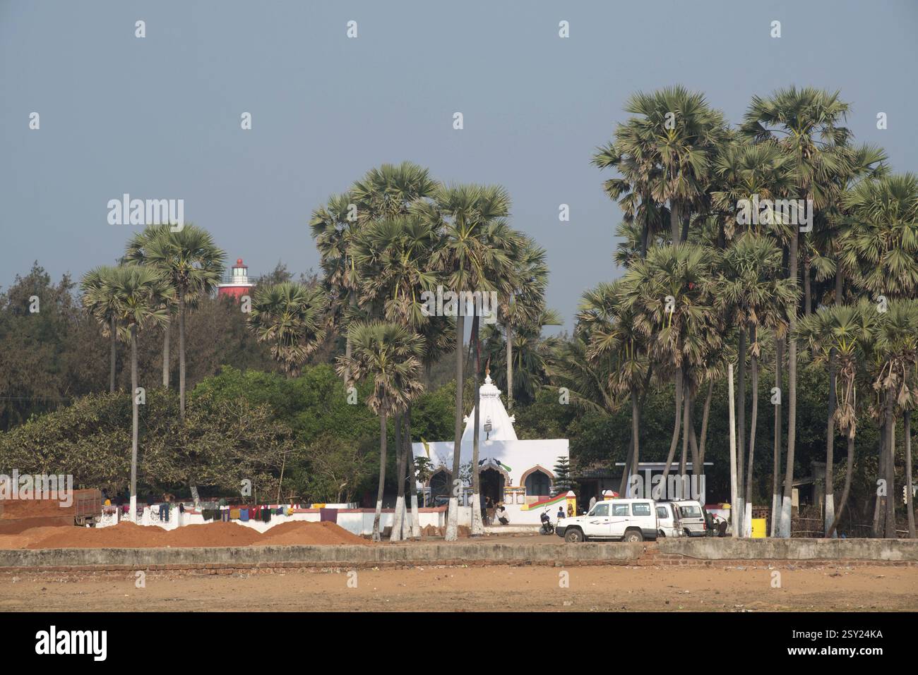 Temple, chandrabhaga beach, konarak, orissa, india, asia Stock Photo ...