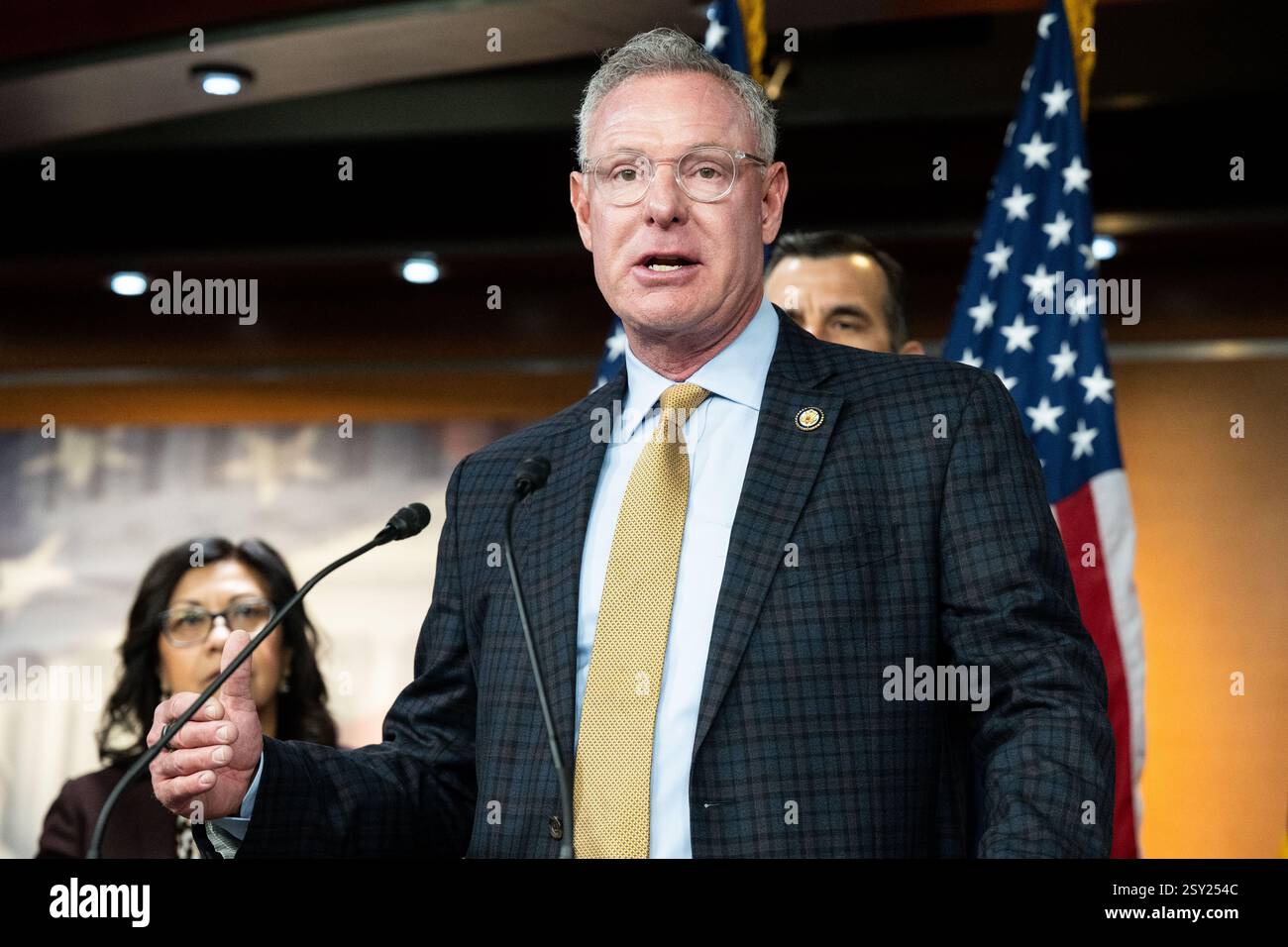 U.S. Representative Scott Peters (D-CA) speaking at a New Democrat ...