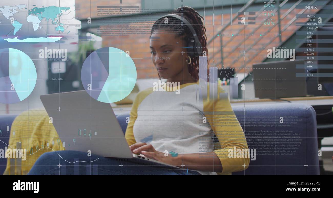 Woman data analysis laptop hi-res stock photography and images - Alamy