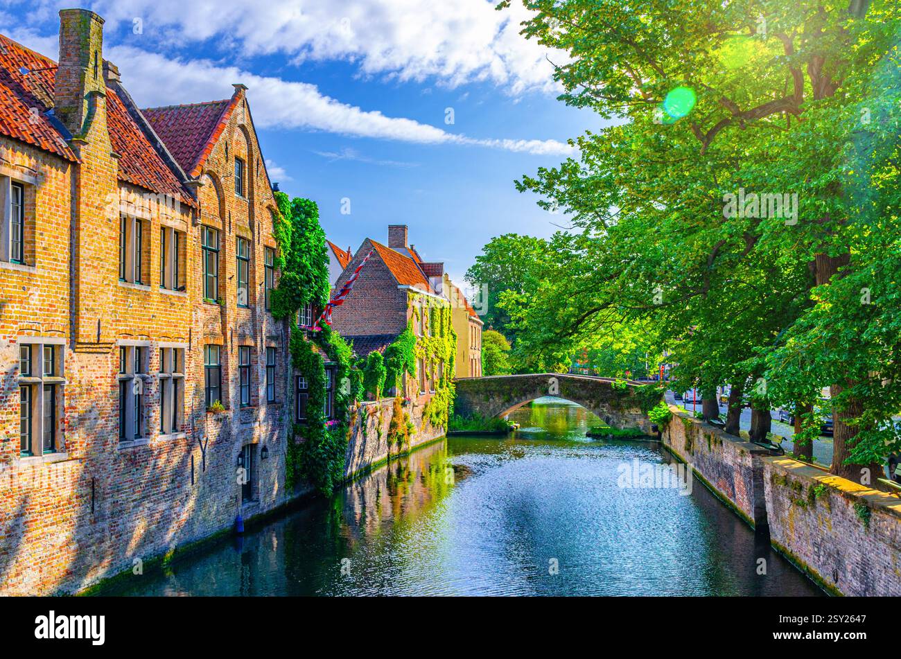 Meebrug stone bridge across Groenerei Green Canal water, embankment of ...
