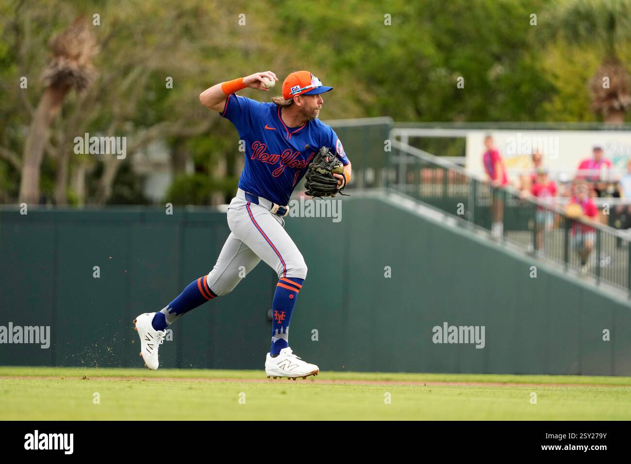 New York Mets second baseman Jeff McNeil throws out Miami Marlins' Kyle ...