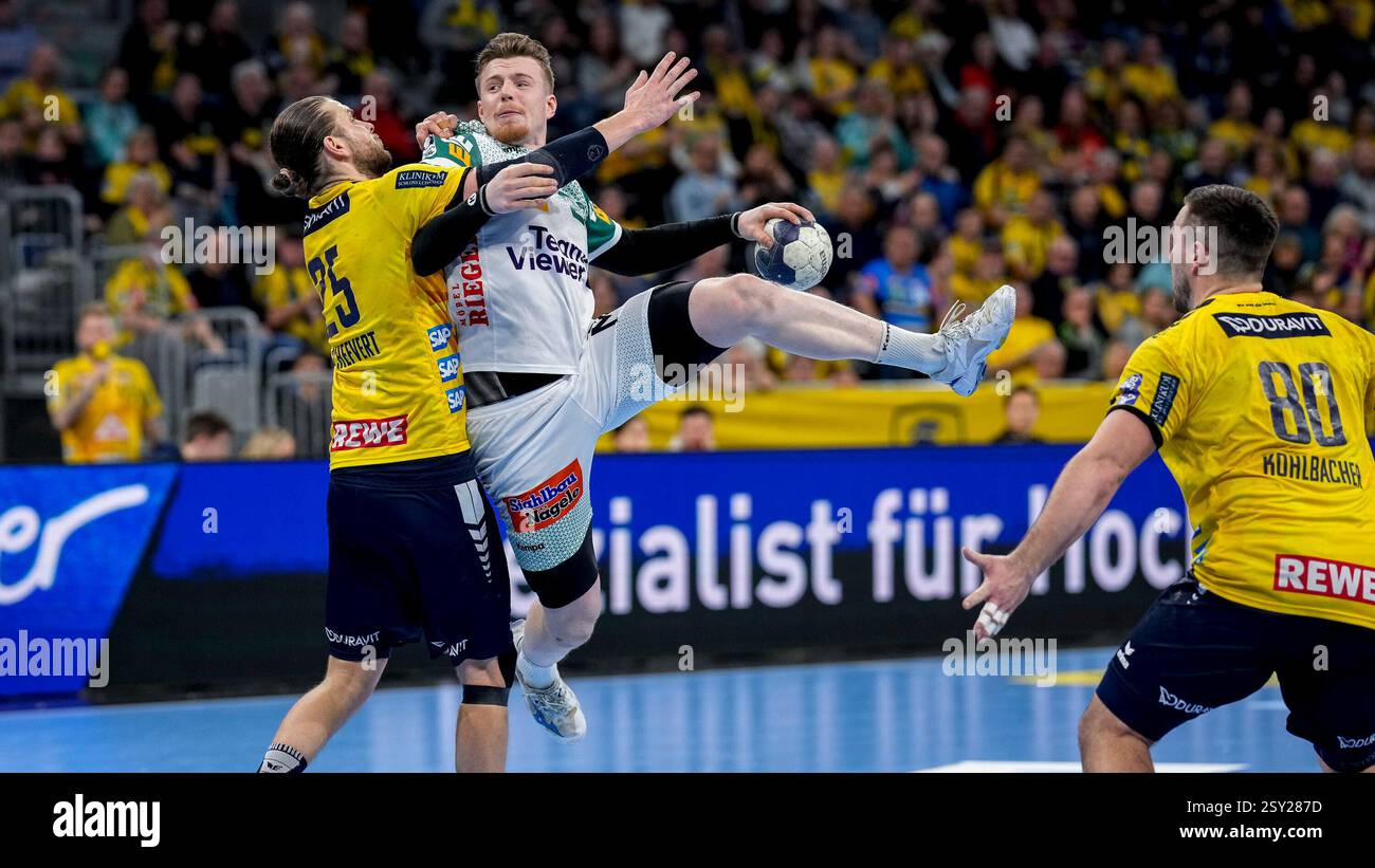 v.li.: Olle Forsell Schefvert (RNL, 25), Erik Persson (Göppingen, 22 ...