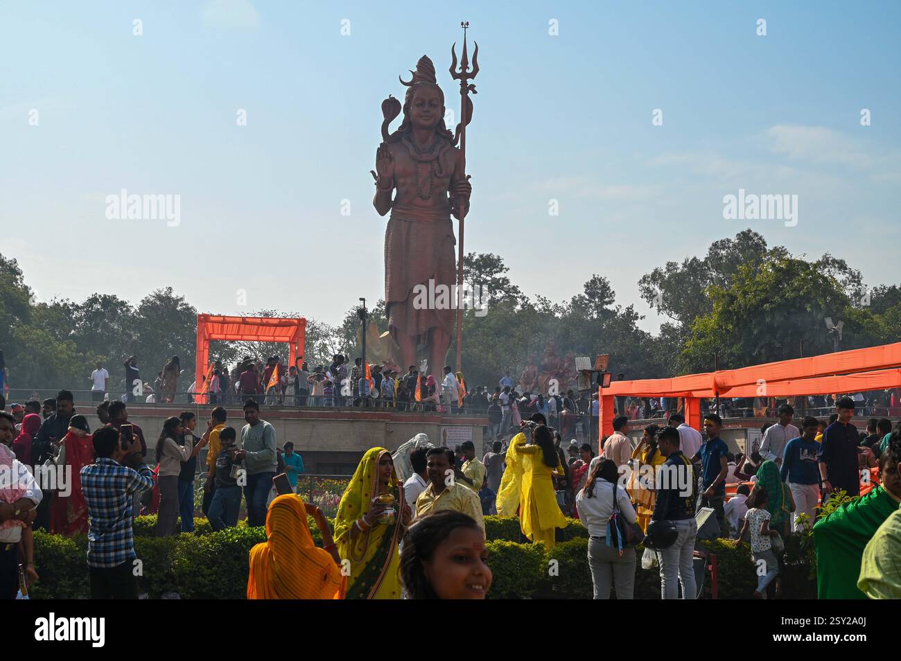 NEW DELHI, INDIA - FEBRUARY 26: Hundreds of devotees arrive to offer ...