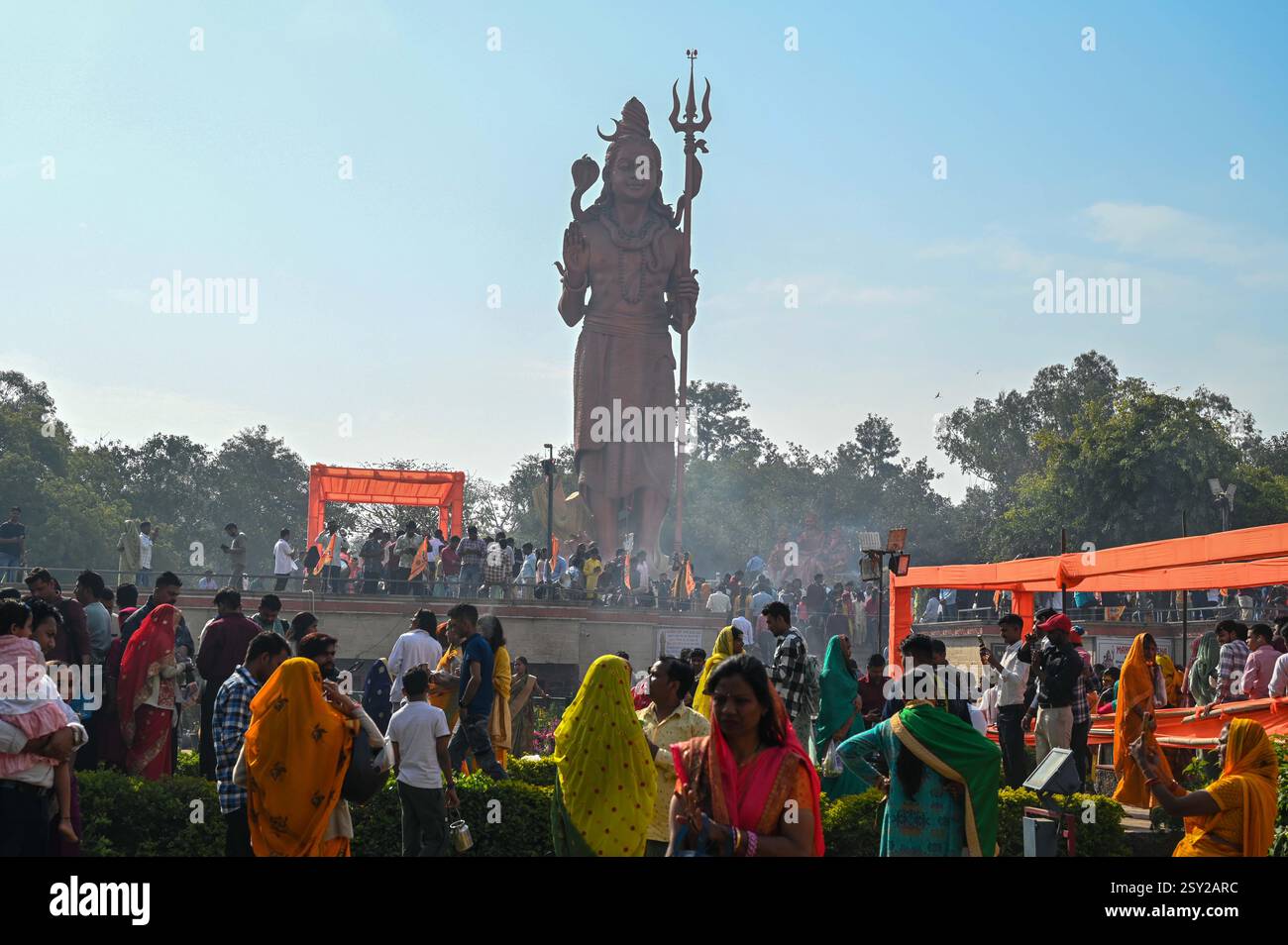 NEW DELHI, INDIA - FEBRUARY 26: Hundreds of devotees arrive to offer ...