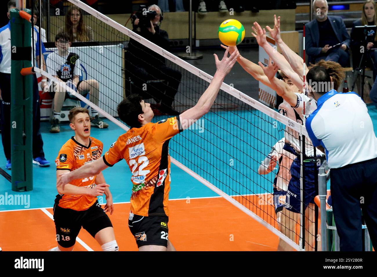 26.02.2025, Max-Schmeling-Halle, Berlin, DEU, CEV Champions League, BR ...