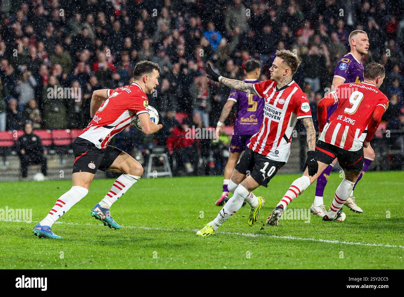 Eindhoven, Netherlands. 26th Feb, 2025. EINDHOVEN, 26-02-2025, PSV ...