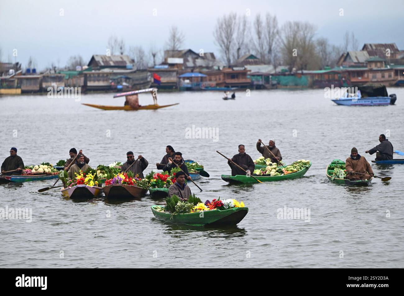 Srinagqr, India. 26th Feb, 2025. SRINAGAR, INDIA - FEBRUARY 26 ...