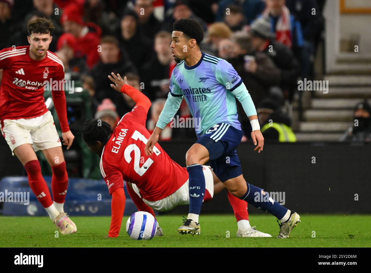 Ethan Nwaneri of Arsenal in action during the Premier League match ...