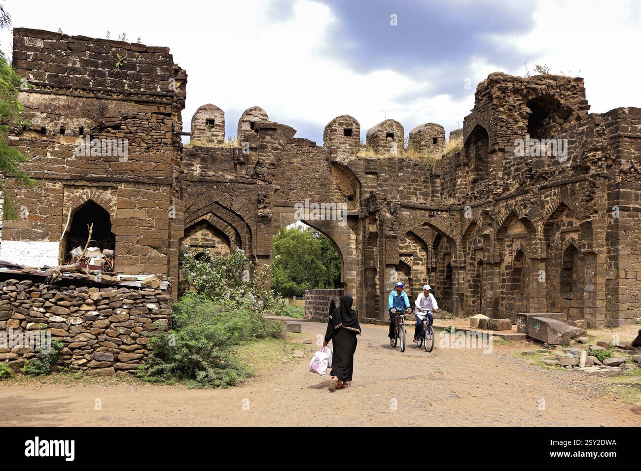 Gulbarga hi-res stock photography and images - Alamy