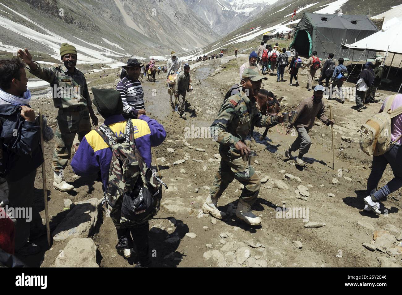 Pilgrim pabibal to panchtarni, amarnath yatra, Jammu Kashmir, India ...