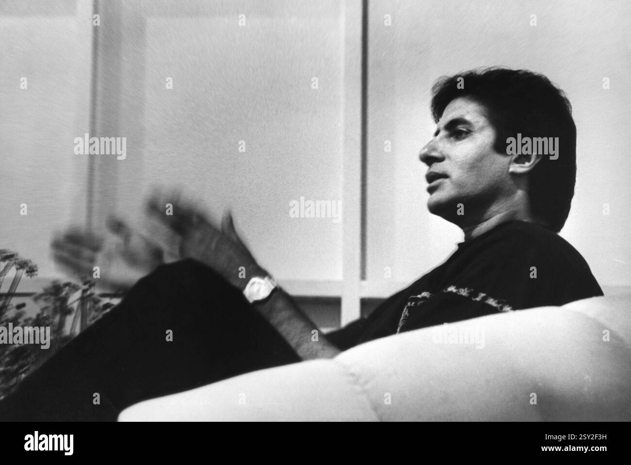 Indian bollywood actors, Amitabh Bachchan, pratiksha, mumbai, India ...