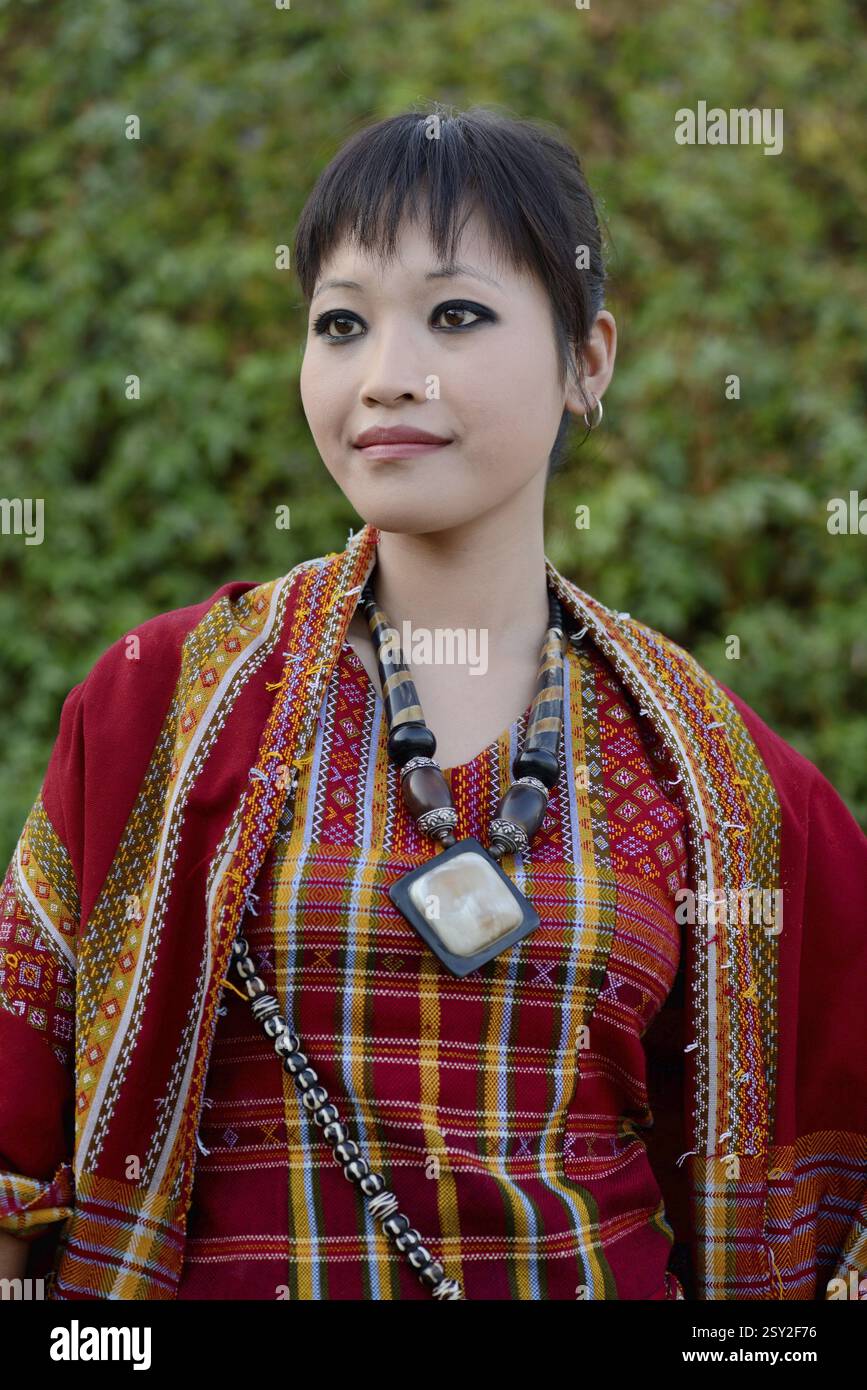 Sikkim dress hi-res stock photography and images - Alamy