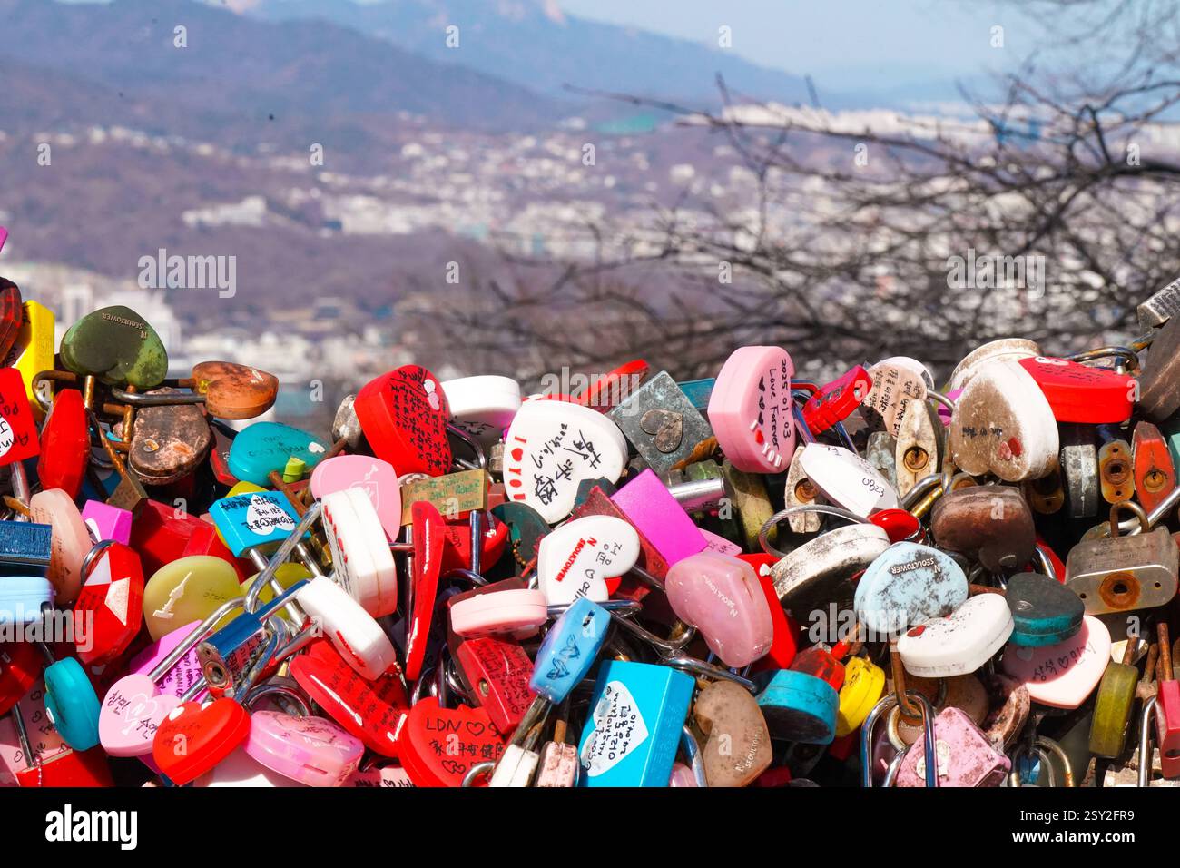 Südkorea, Asien, Seoul, Namsan Tower, Liebesschlösser, Symbol für Liebe ...