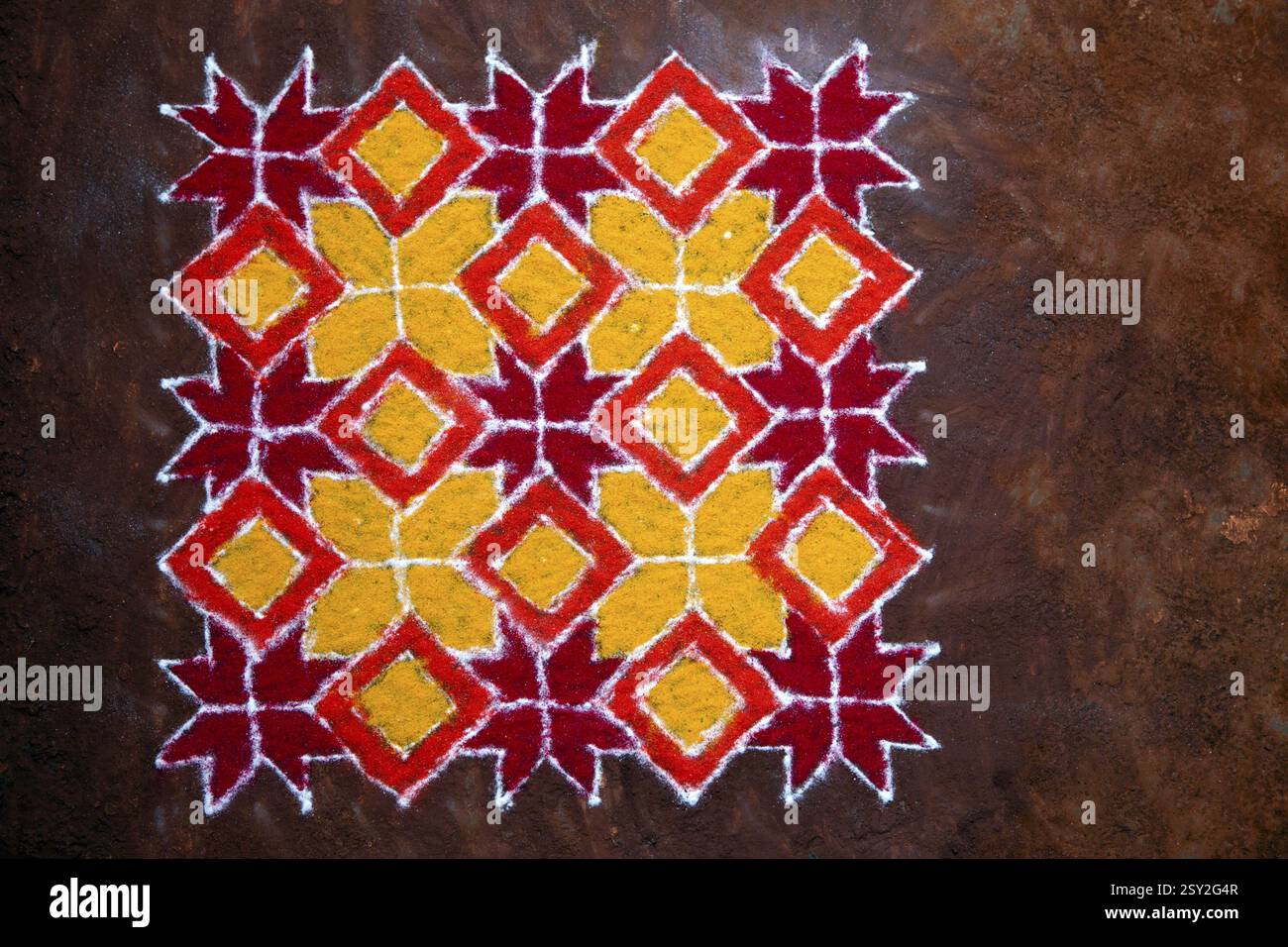 Rangoli designs for diwali hi-res stock photography and images - Alamy