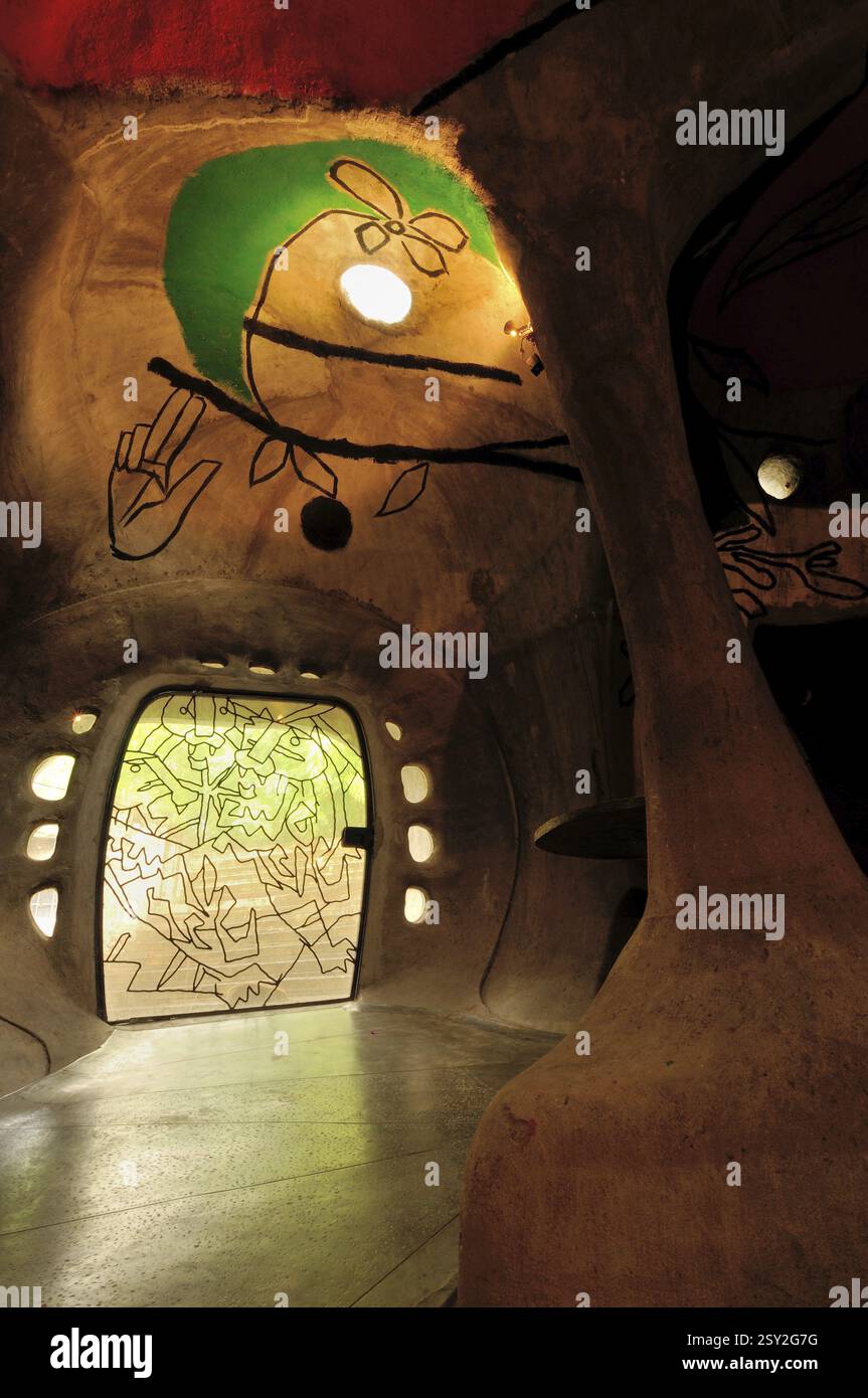 Doshi cave hi-res stock photography and images - Alamy