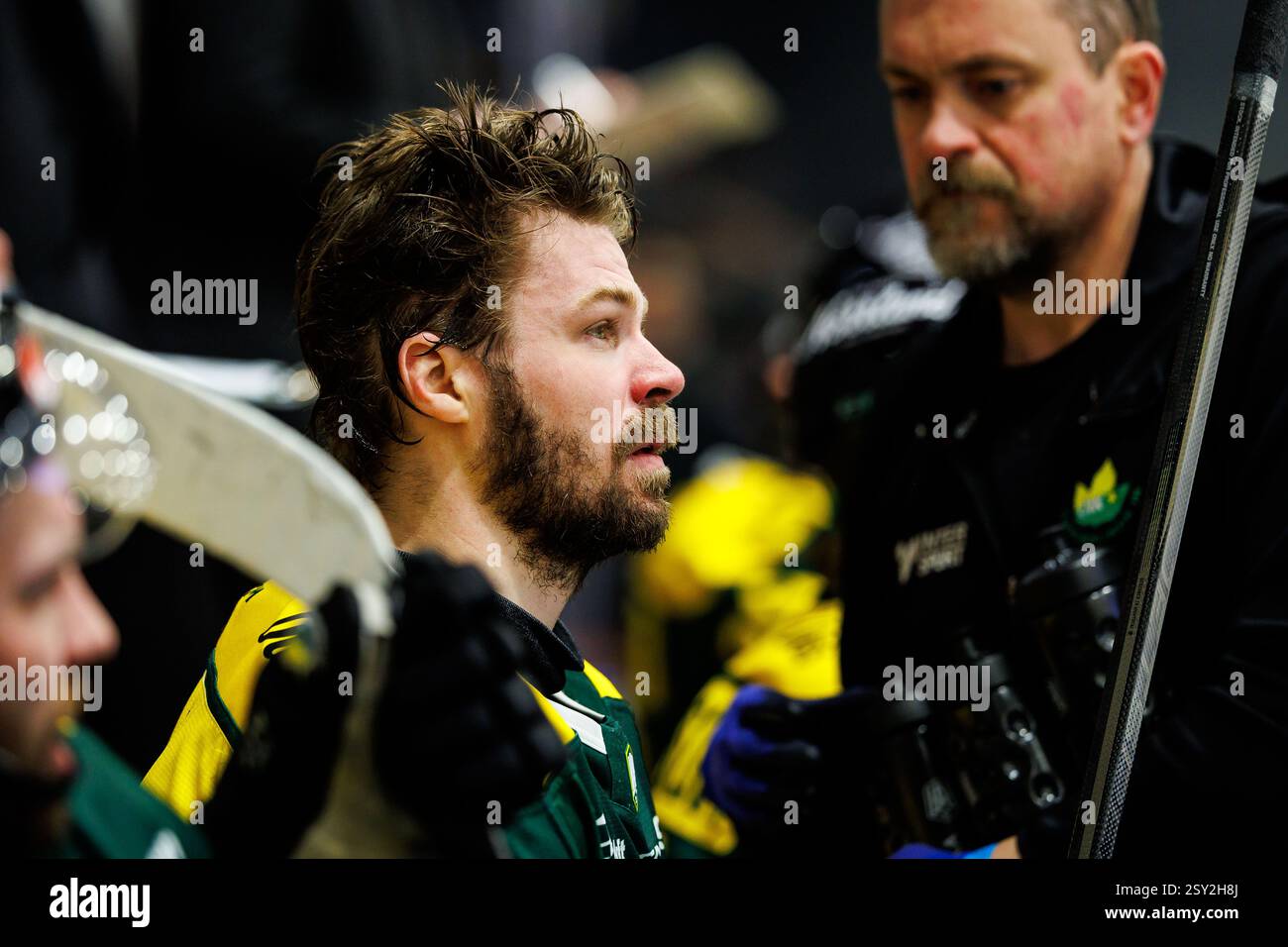 250226 Östersunds Emil Molin under ishockeymatchen i Hockeyallsvenskan ...