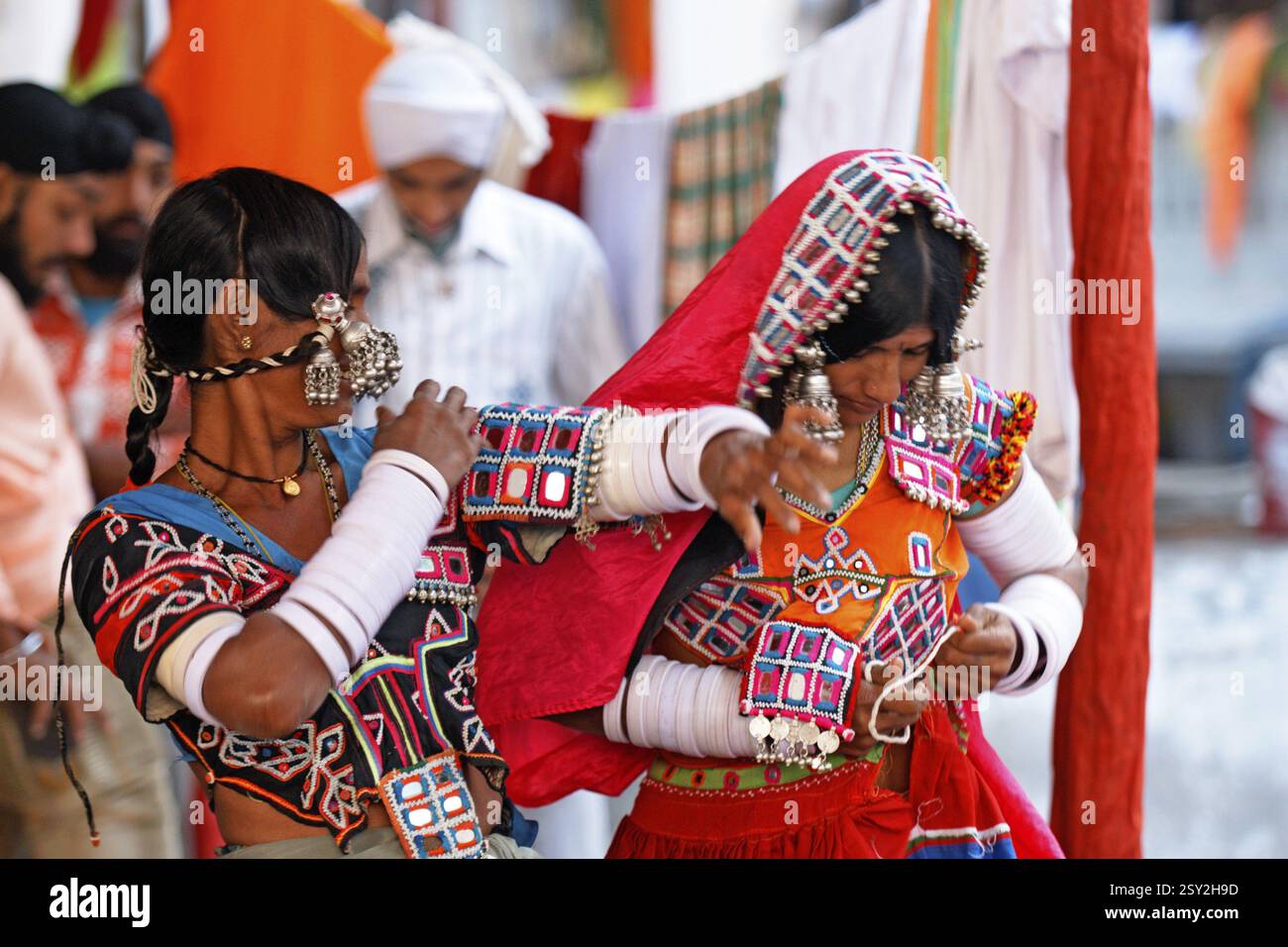 Banjara clothes hi-res stock photography and images - Alamy
