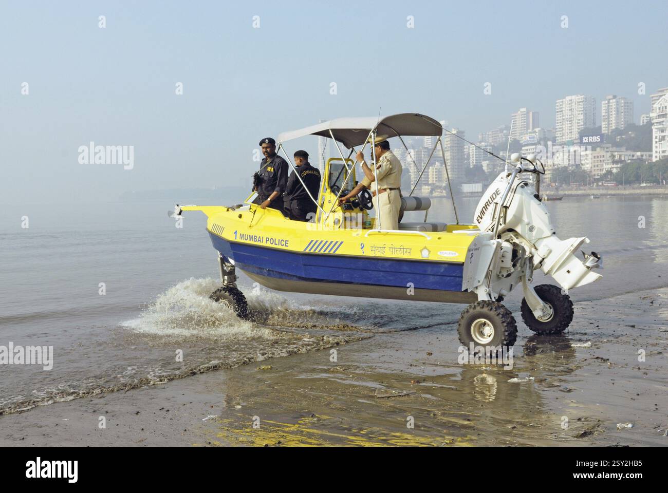 Mumbai police commandos in amphibious vehicles at, Marine Drive, Bombay ...