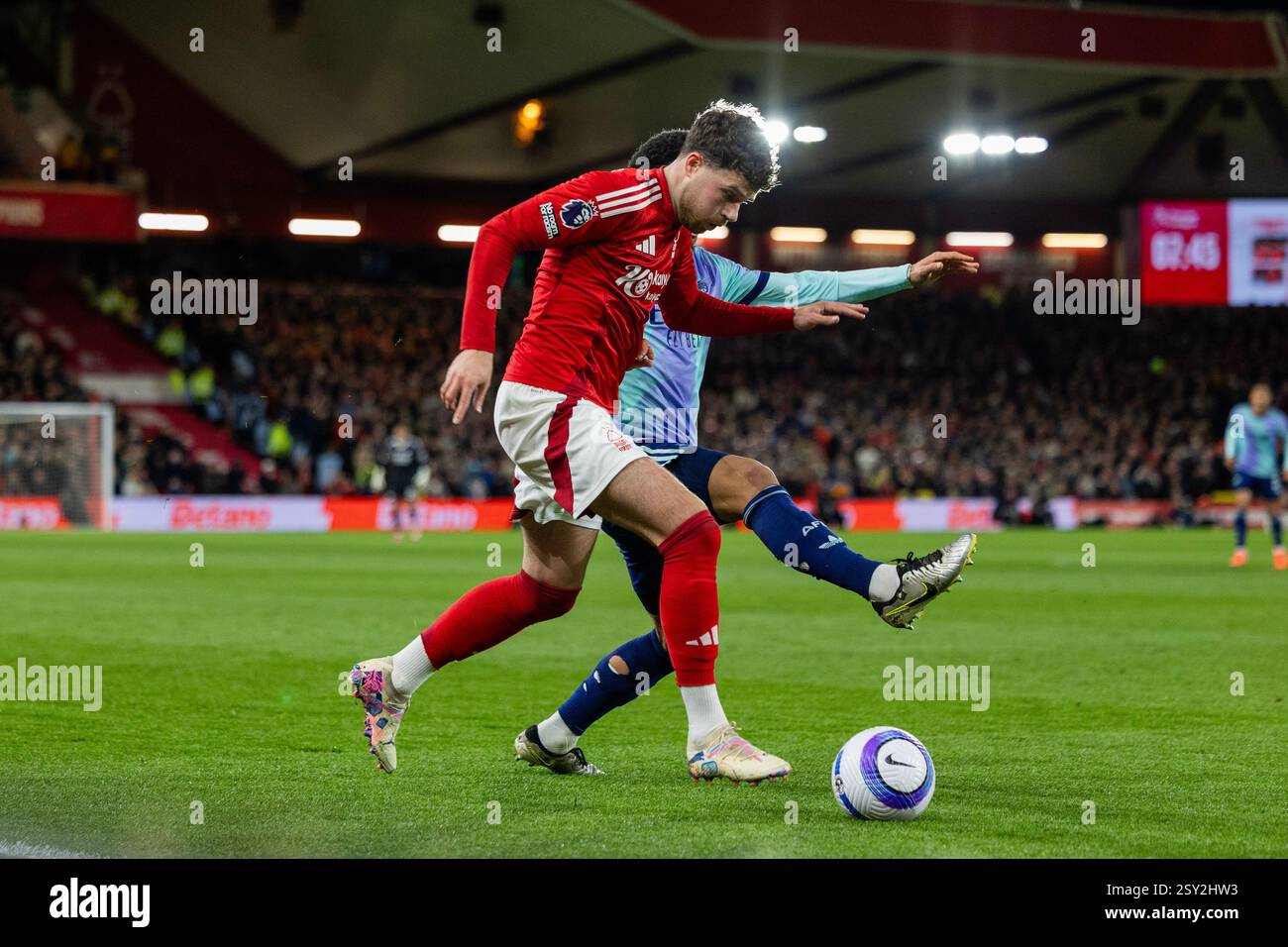 The City Ground, Nottingham, UK. 26th Feb, 2025. Premier League ...