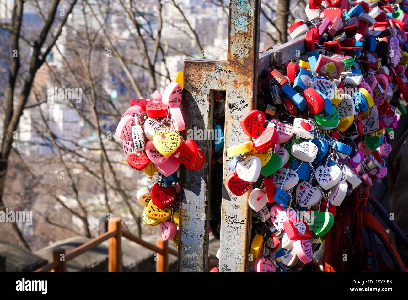 Südkorea, Asien, Seoul, Namsan Tower, Liebesschlösser, Symbol für Liebe ...