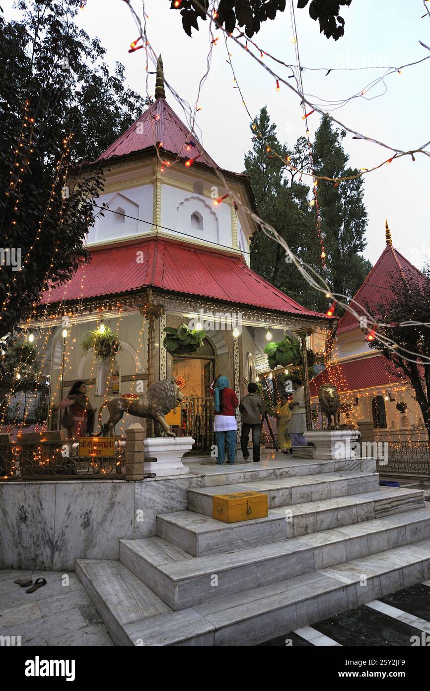 Naina devi hindu temple hi-res stock photography and images - Alamy