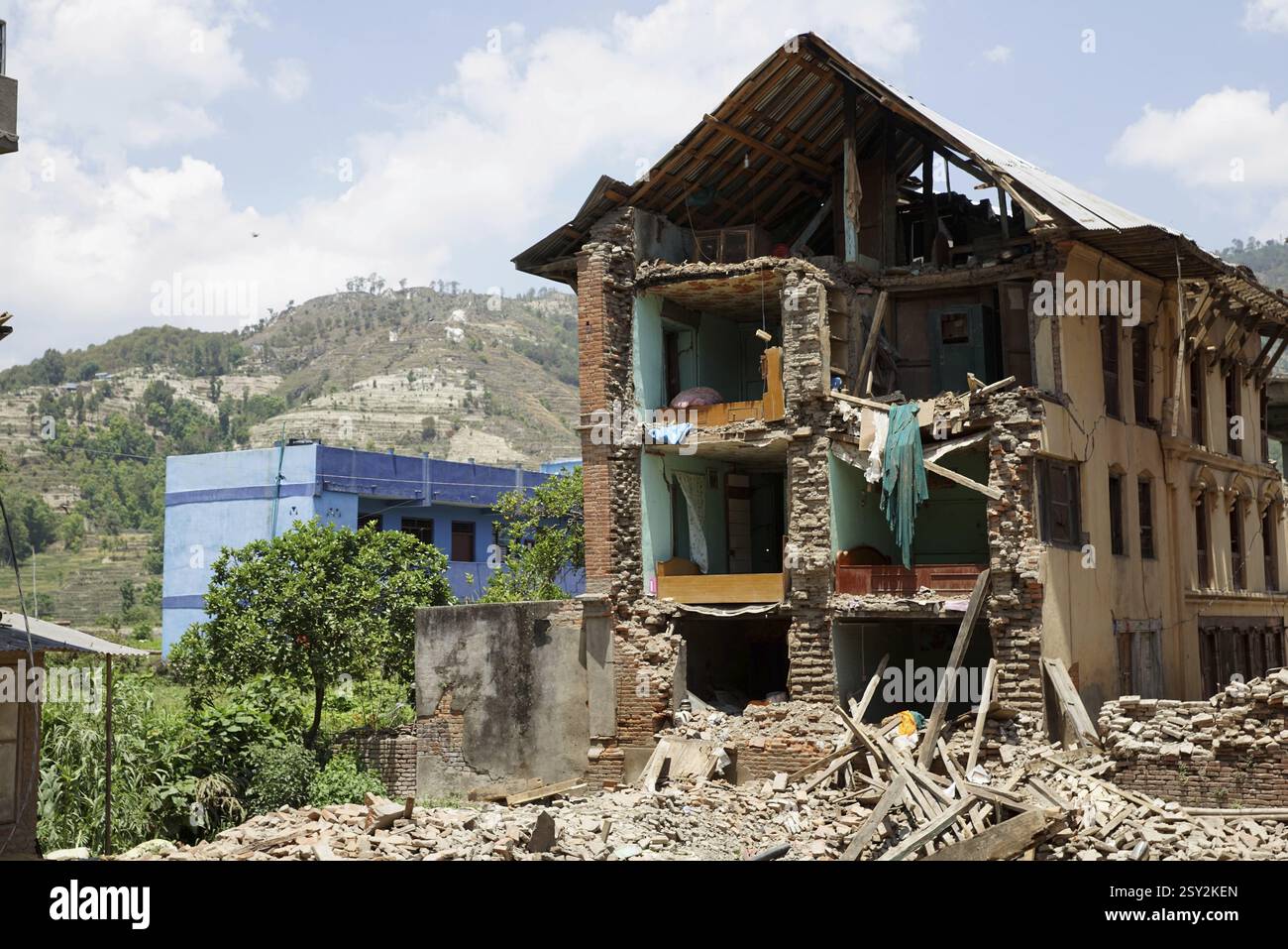 Residential building collapsed, nepal, asia Stock Photo - Alamy