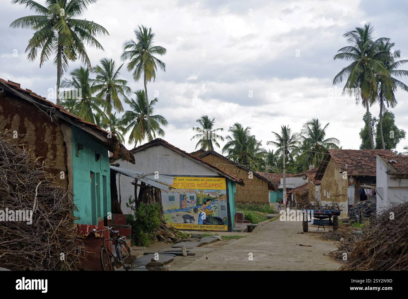 Village, haveri, karnataka, india, asia Stock Photo - Alamy