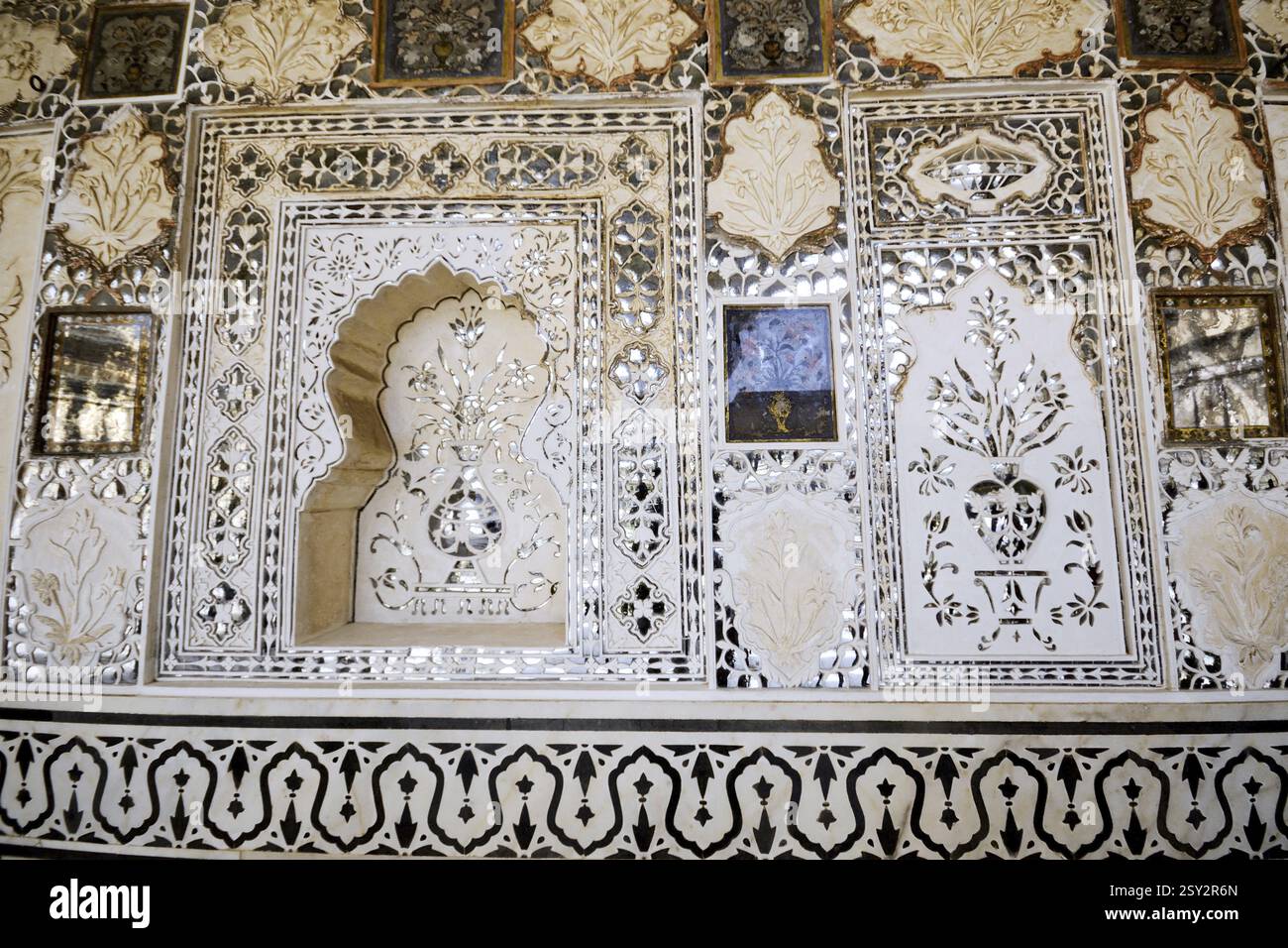 Sheesh mahal, amer fort, jaipur, rajasthan, india, asia Stock Photo - Alamy