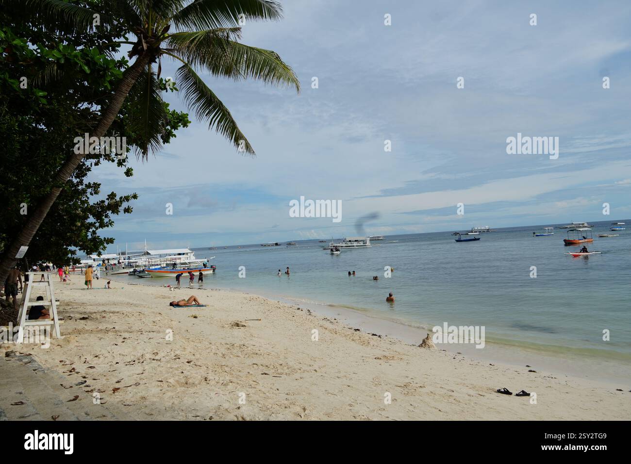 Alona Beach, named after Filipino actress Alona Alegre, southern tip of ...