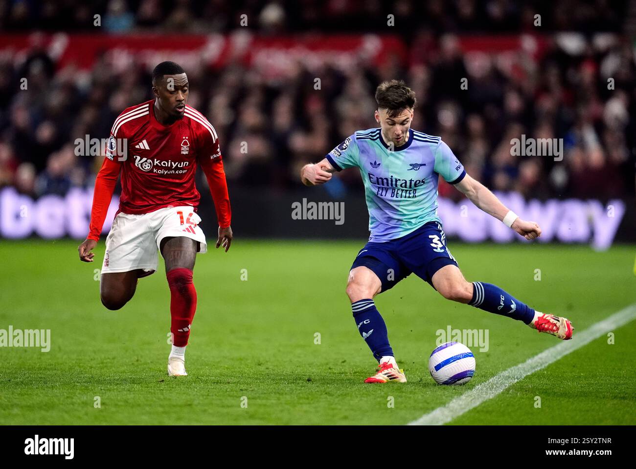 Arsenal's Kieran Tierney and Nottingham Forest's Callum Hudson-Odoi ...