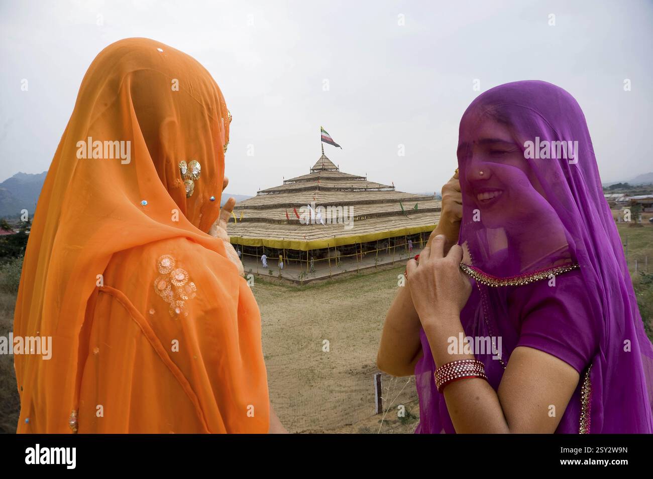 Village women talking on phone yagyashala, pathmeda, godham, rajasthan ...