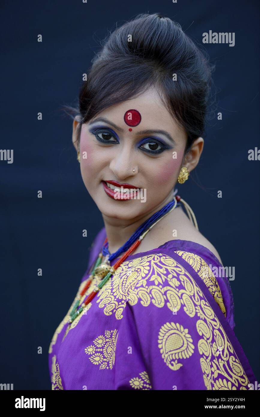 Portrait of assam woman hi-res stock photography and images - Alamy