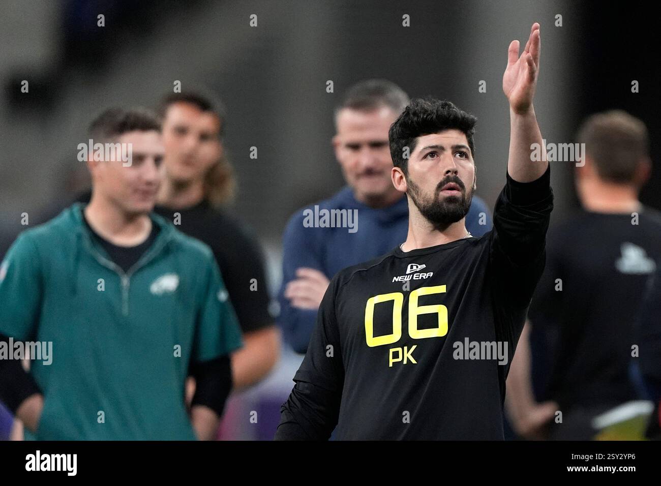 Pittsburgh kicker Ben Sauls participates in a drill at the NFL football ...
