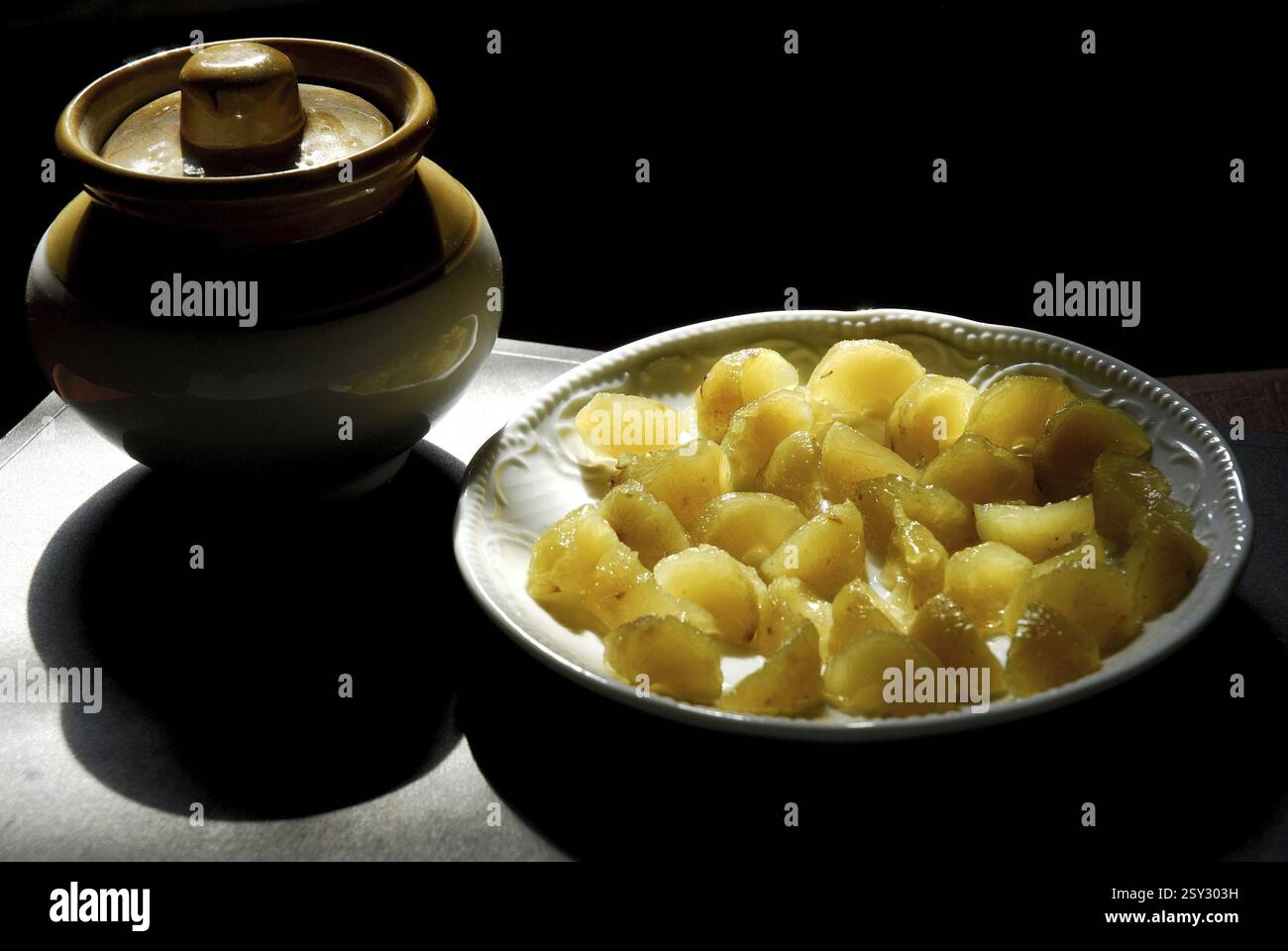Dry gooseberry fruit Stock Photo - Alamy