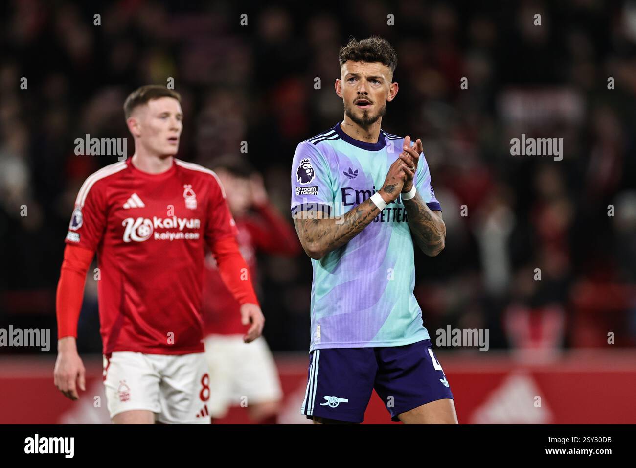 Nottingham, UK. 26th Feb, 2025. Ben White of Arsenal applauds the fans ...