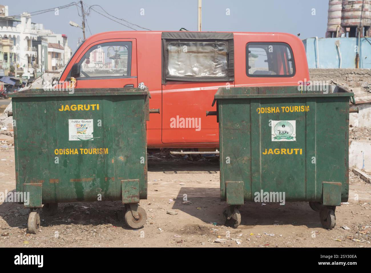 Dustbin marine drive, puri, orissa, india, asia Stock Photo - Alamy