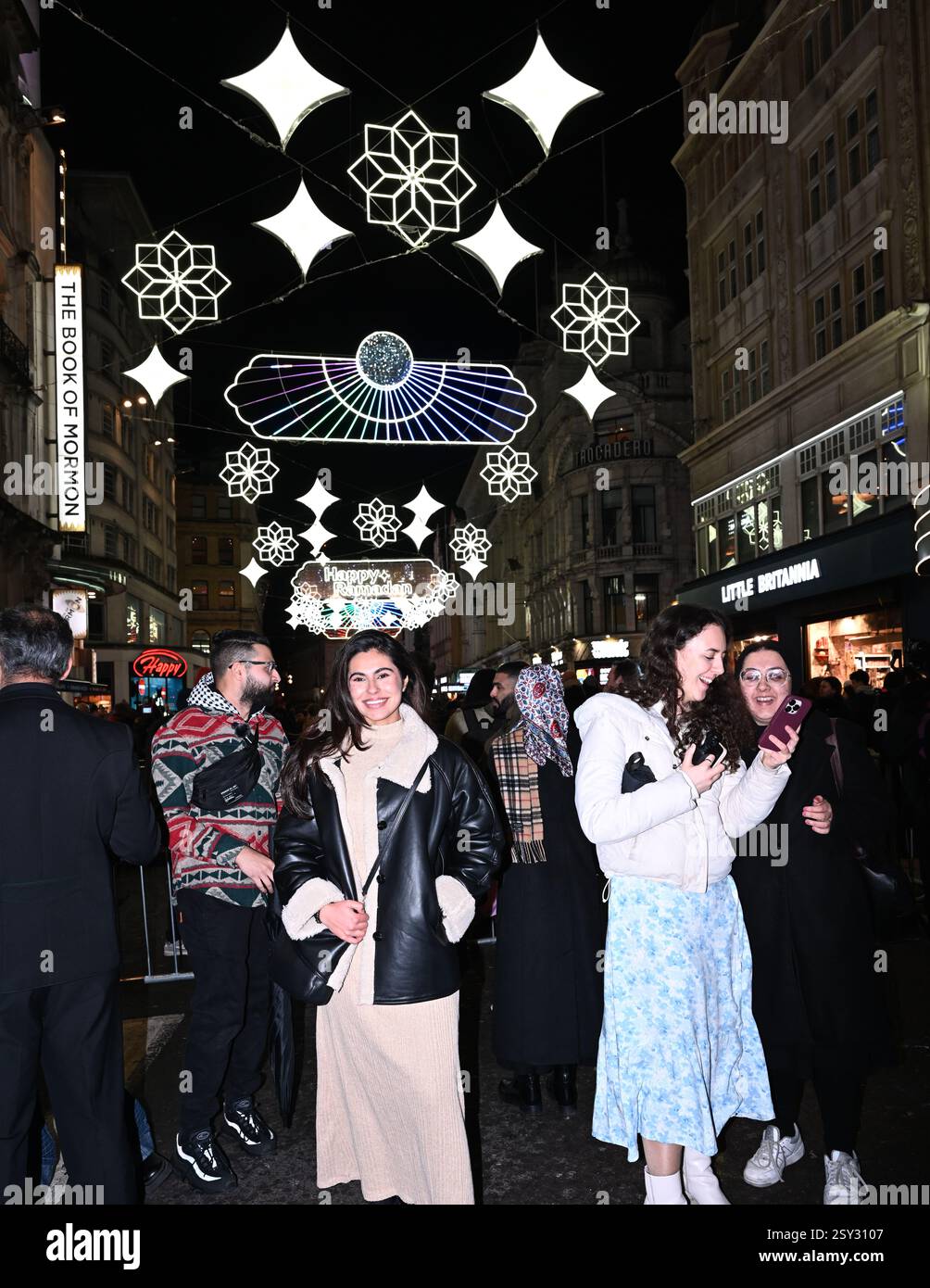 LONDON, UK. 26th Feb, 2025. The Mayor of London, Sadiq Khan, switched ...