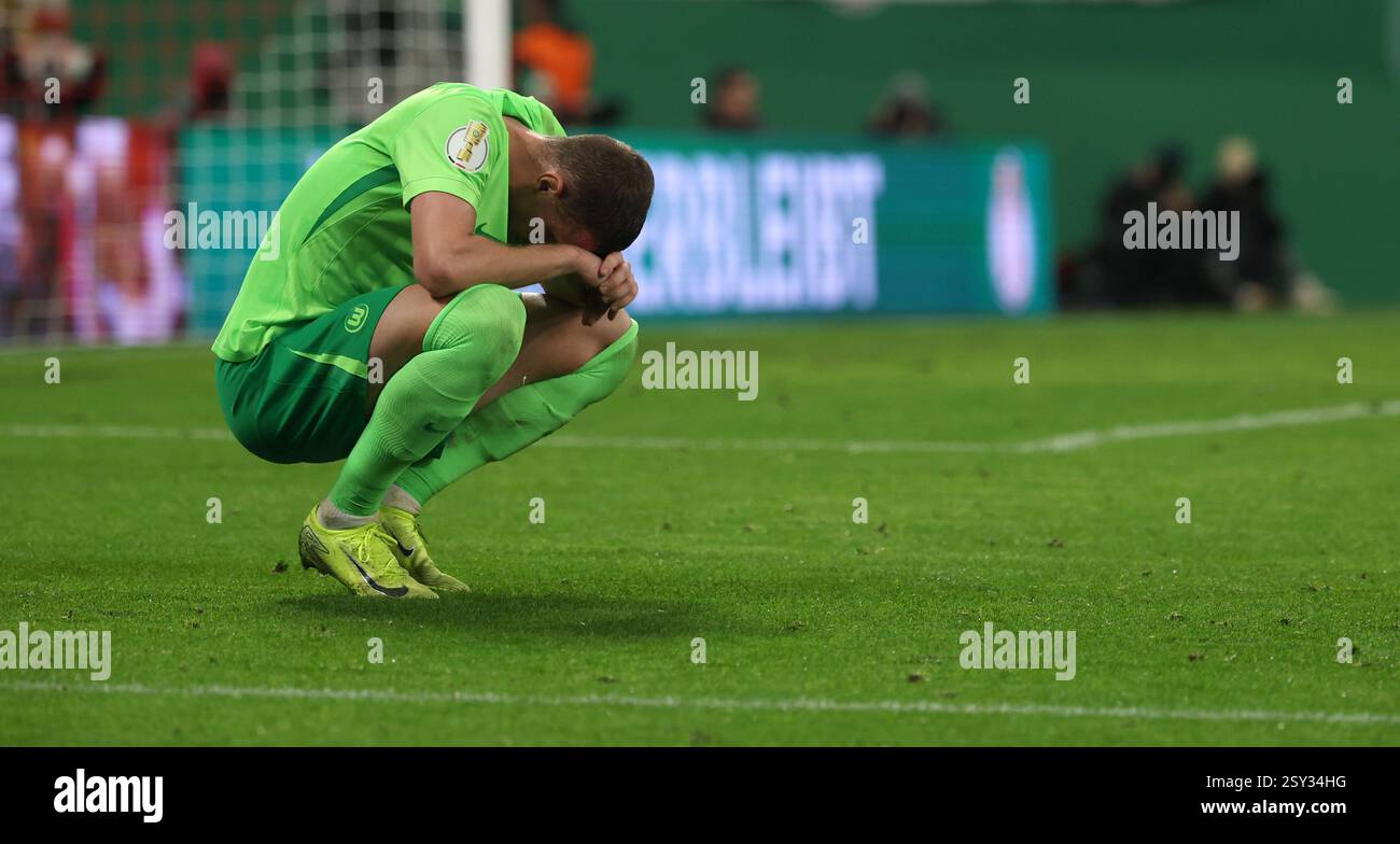 26 February 2025, Saxony, Leipzig: Soccer: DFB Cup, RB Leipzig - VfL ...