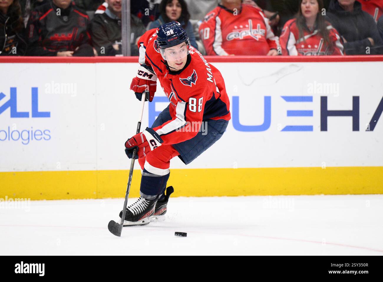 Washington Capitals left wing Andrew Mangiapane (88) in action during ...