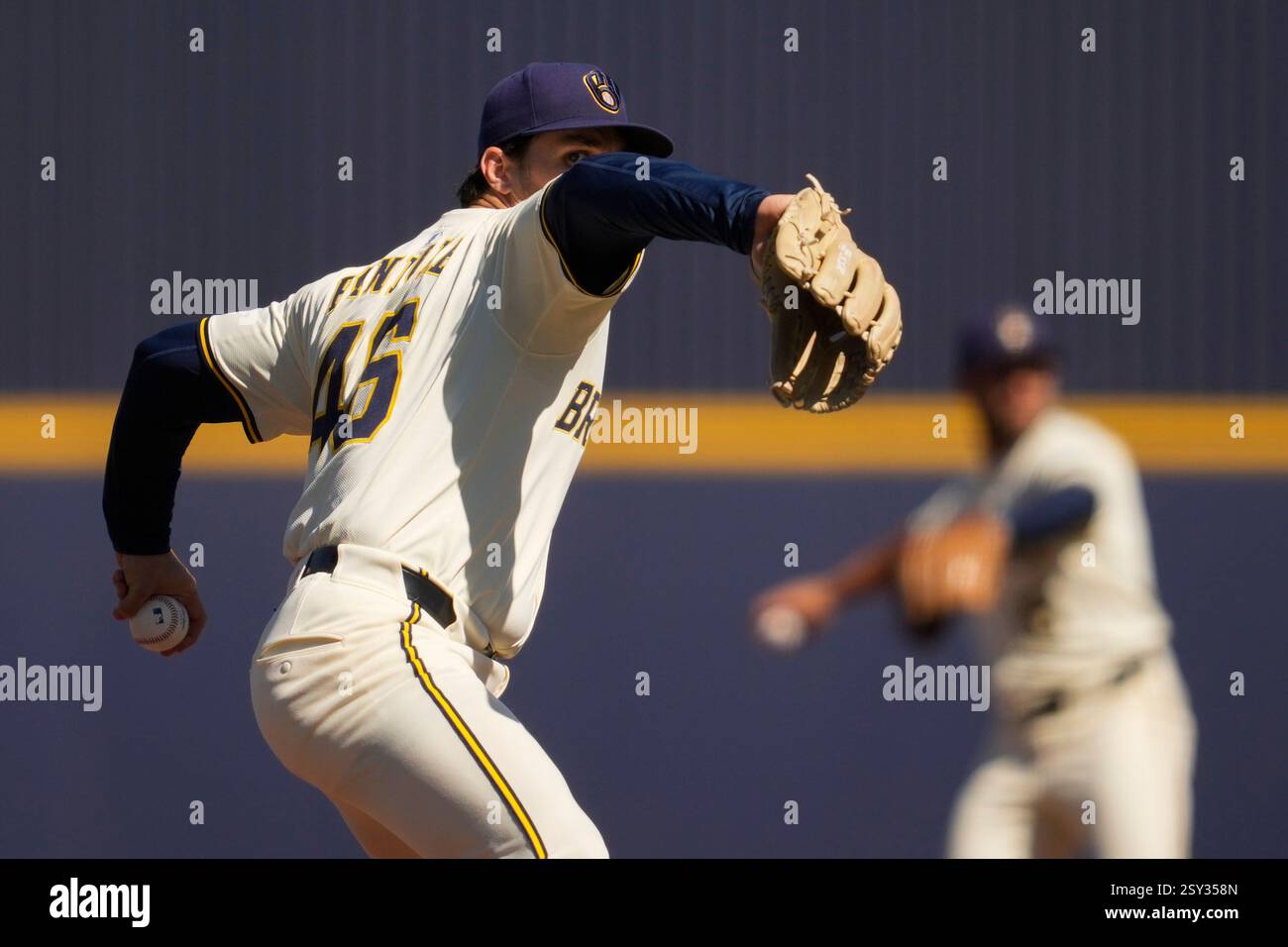 Milwaukee Brewers starting pitcher Thomas Pannone warms up during the ...