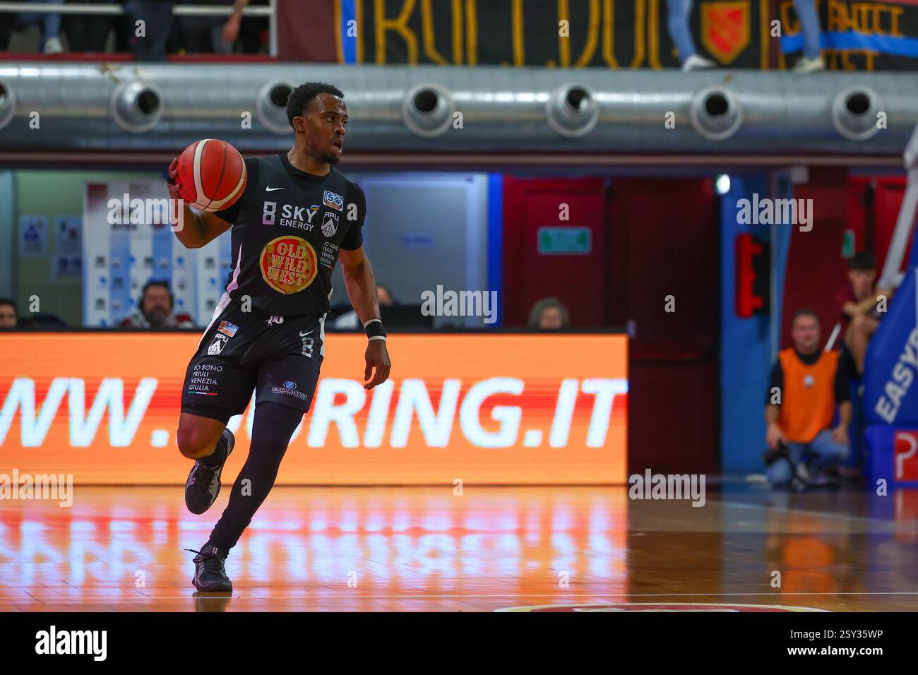 2/26/2025 - Anthony Hickey - Apu Old Wild West Udine during Real ...